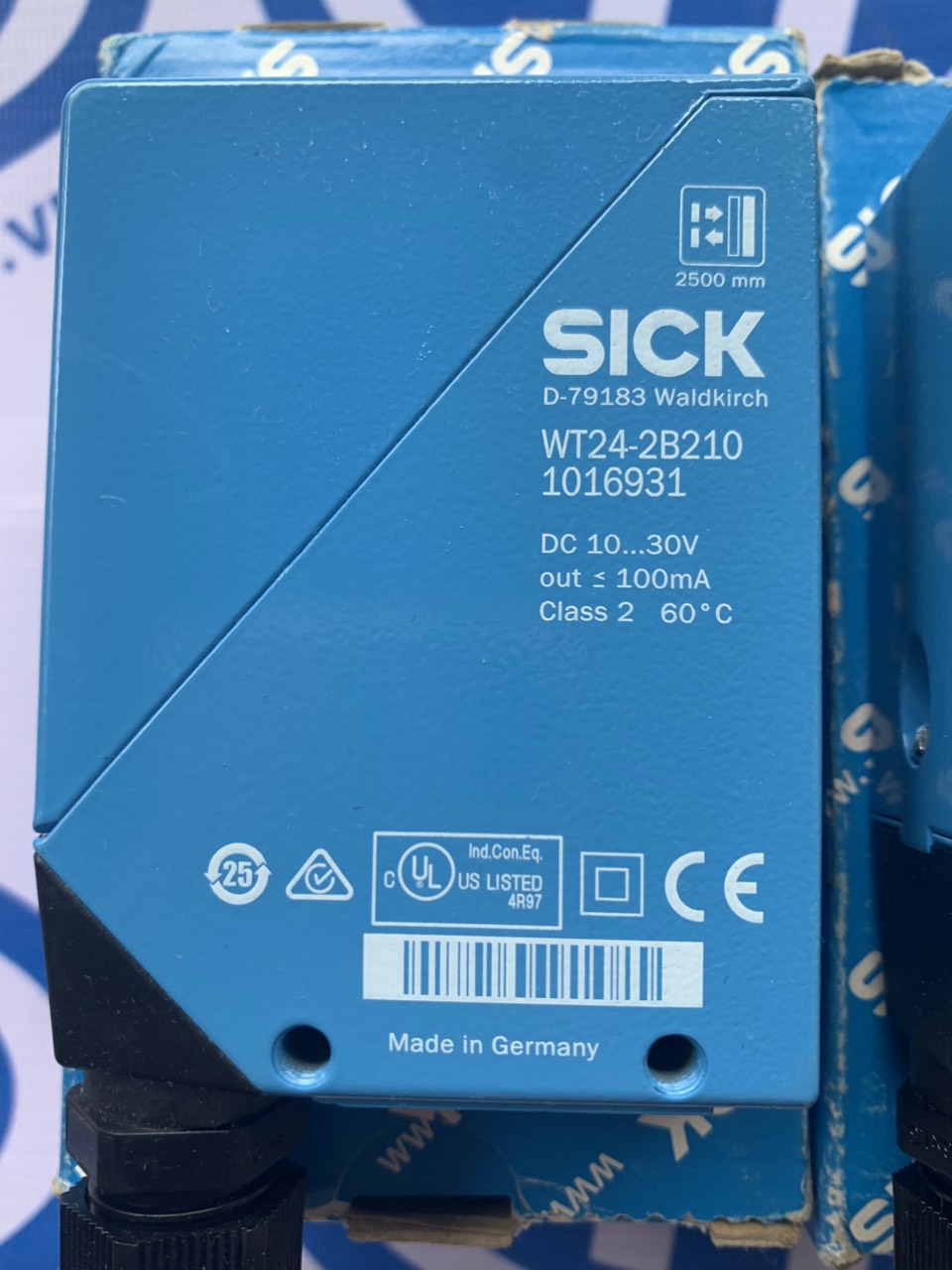 Cảm biến đo khoảng cách WT24-2B210