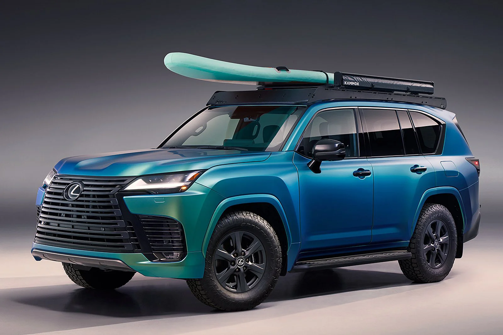 Dàn xe Lexus LX, GX độ chính hãng này cho thấy xe 'chủ tịch' đi phượt ...