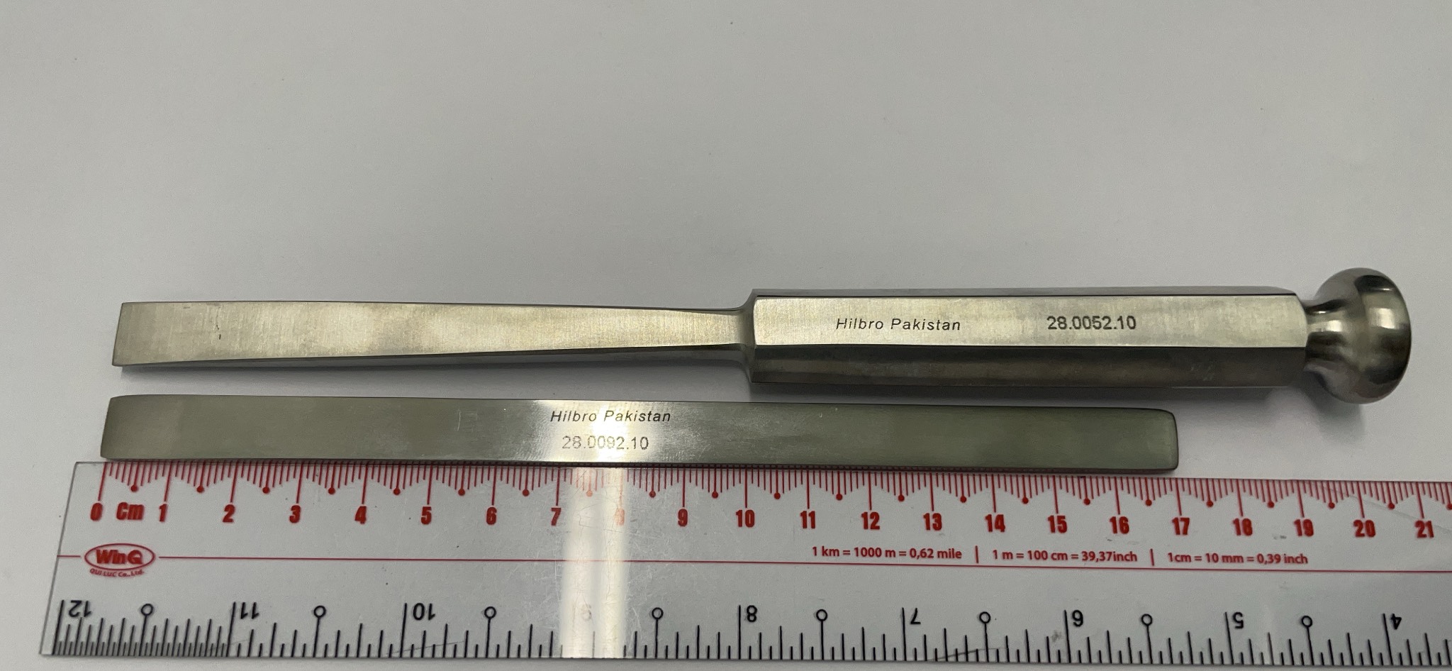 Đục phẫu thuật xương