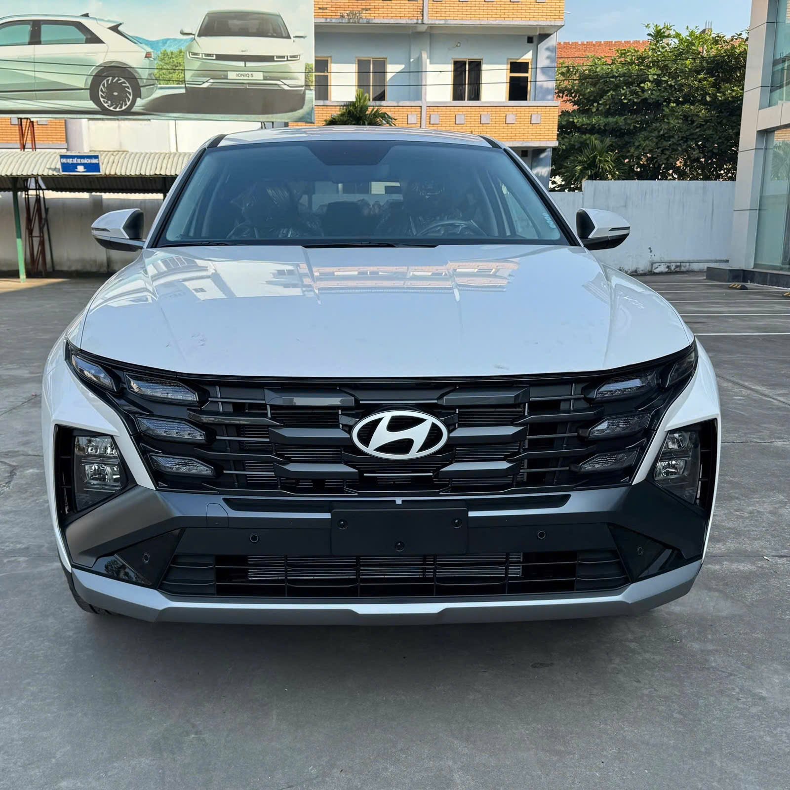 Hyundai Tucson 2.0 Xăng Tiêu chuẩn