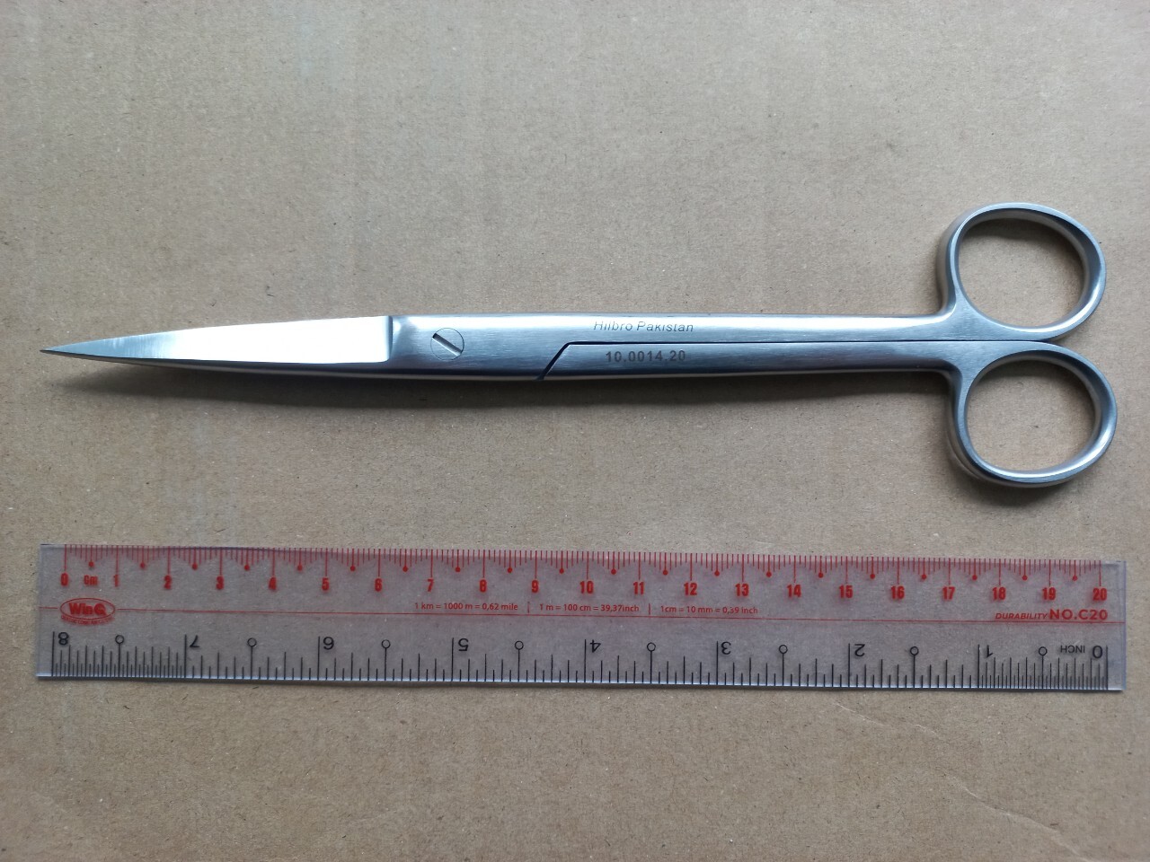 Kéo phẫu thuật Standard Nhọn-nhọn thẳng 20cm Hilbro 10.0014.20