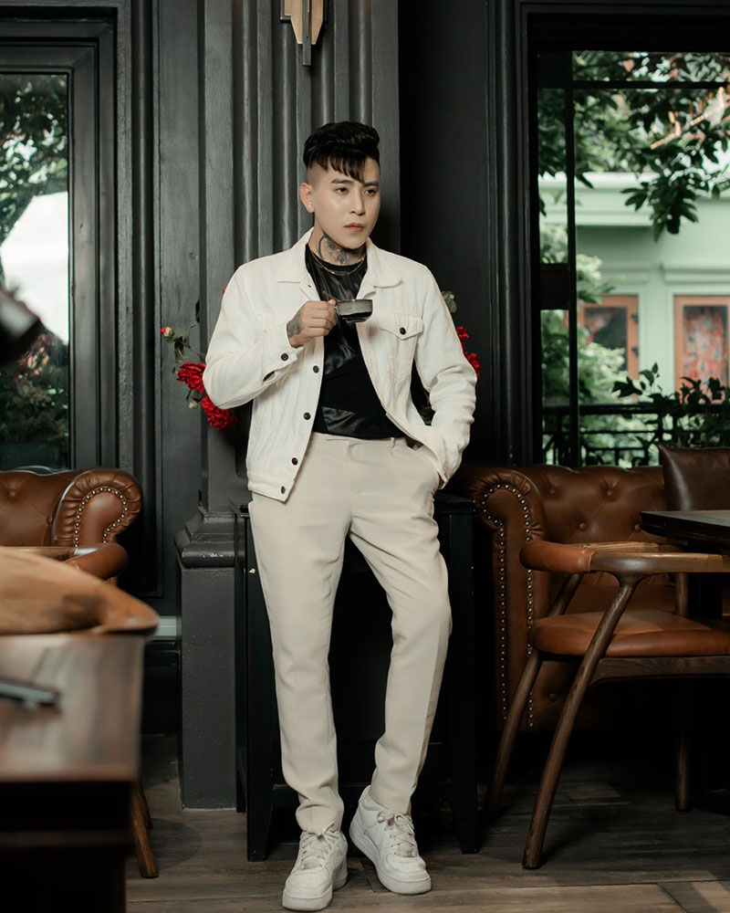 CÔNG TY TNHH HAI THÀNH VIÊN OMB GROUP