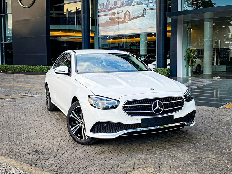 Mercedes-Benz E 180 2025