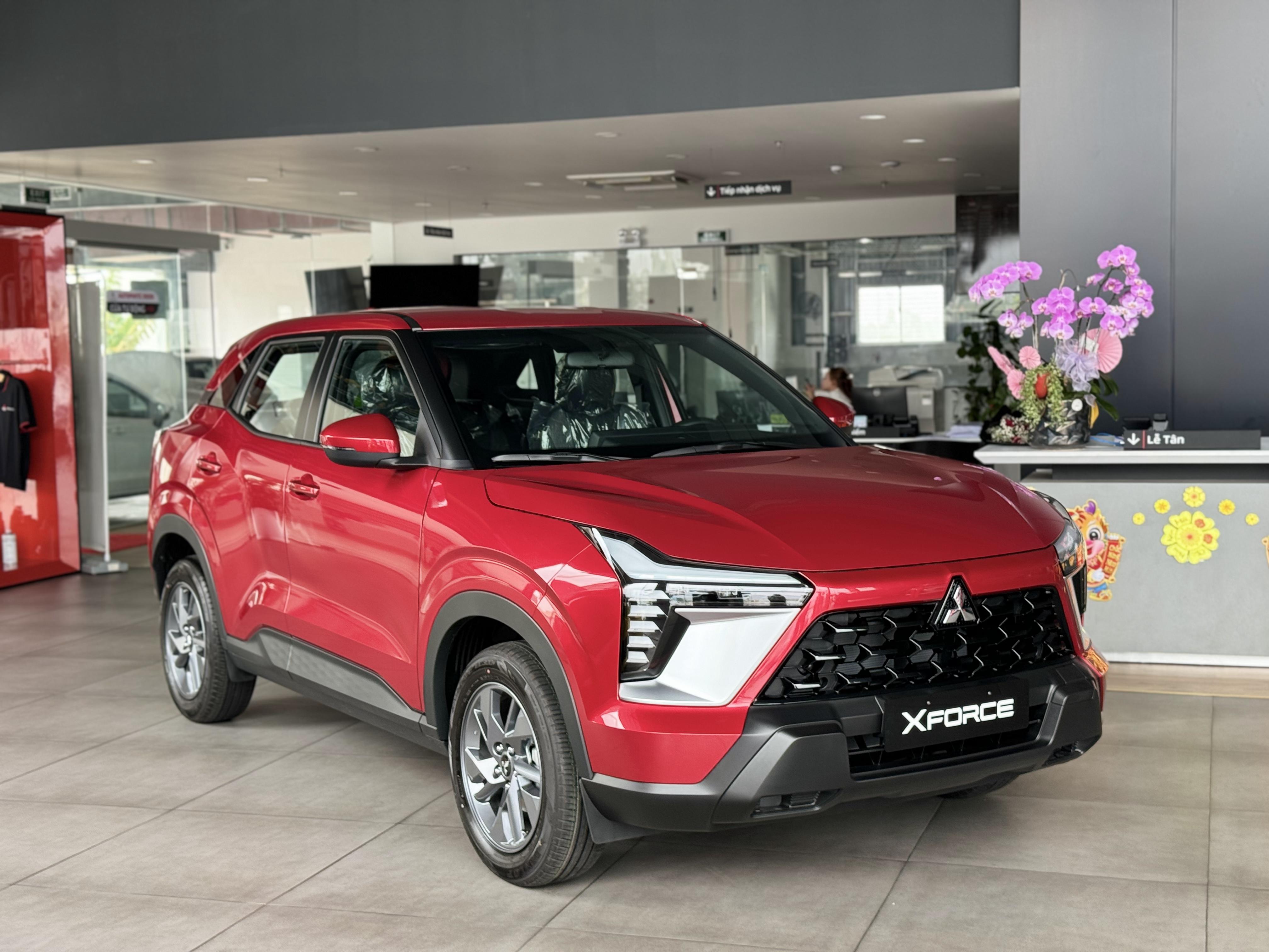 Mitsubishi Xforce GLX