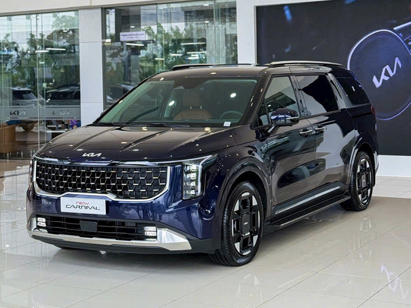 KIA New Carnival 2.2D Premium 7S