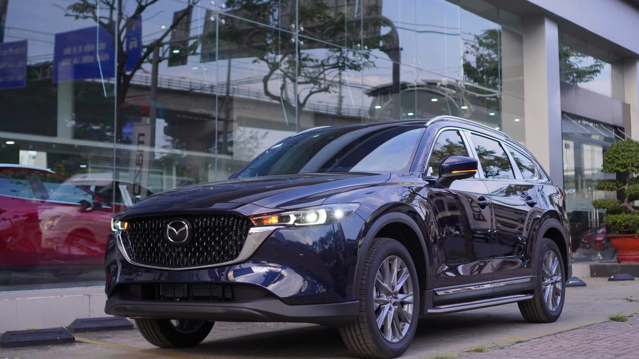 NEW MAZDA CX-8 PREMIUM E5