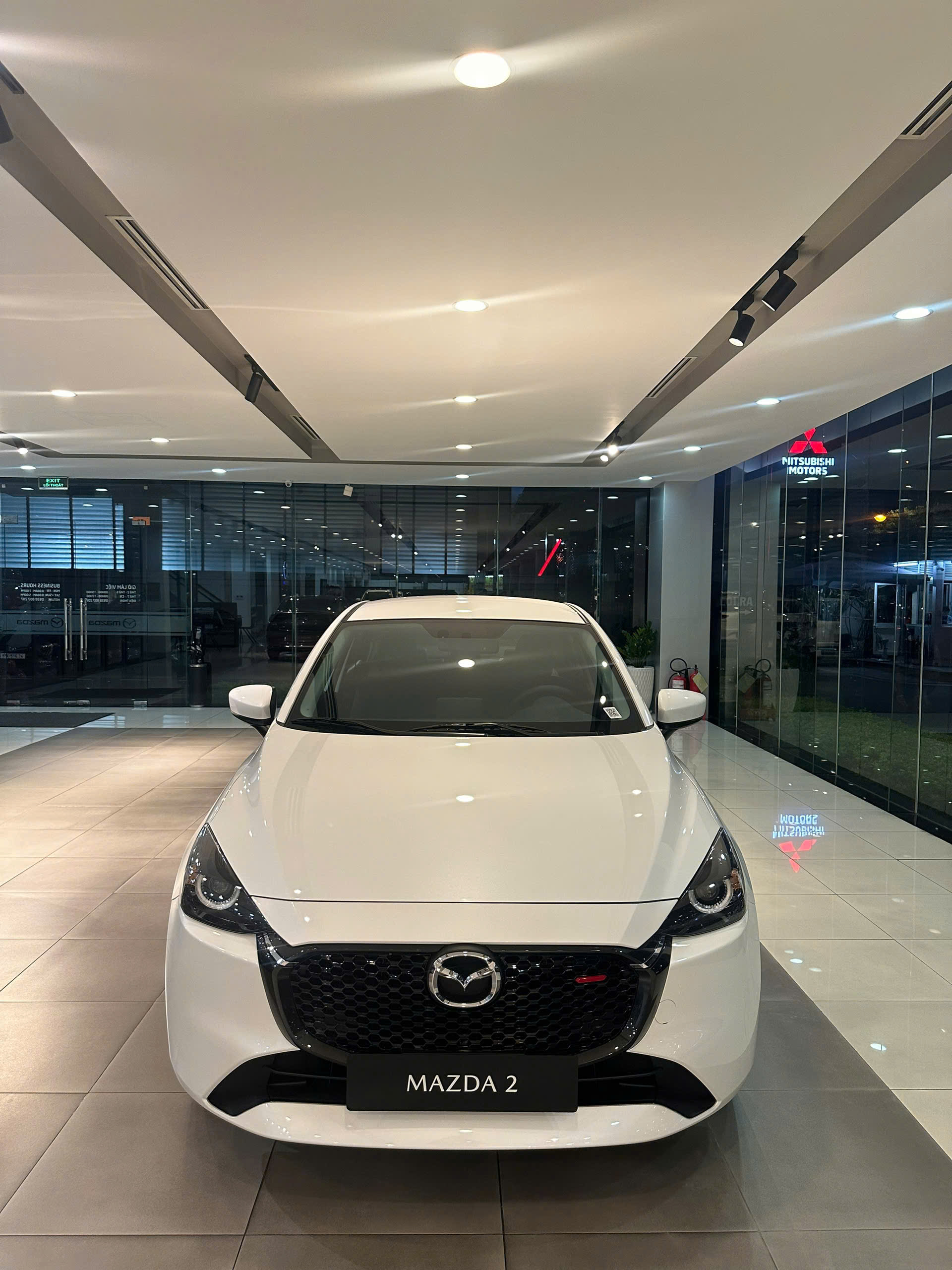 NEW MAZDA2 1.5L PREMIUM 2025
