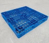 Pallet nhựa PL1125 màu xanh