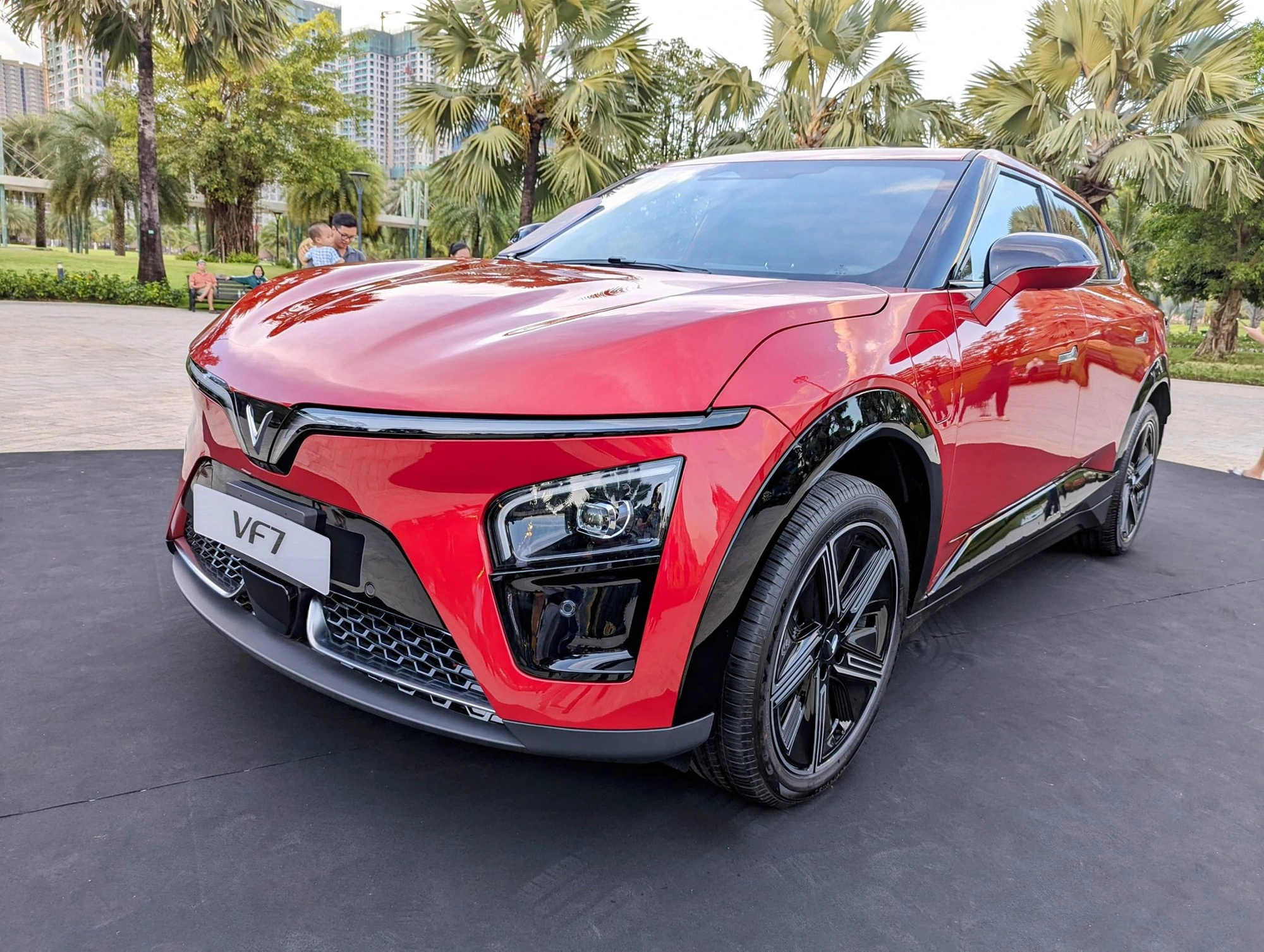 Vinfast VF7 - 089.668.5005 Vinfast Hà Nội