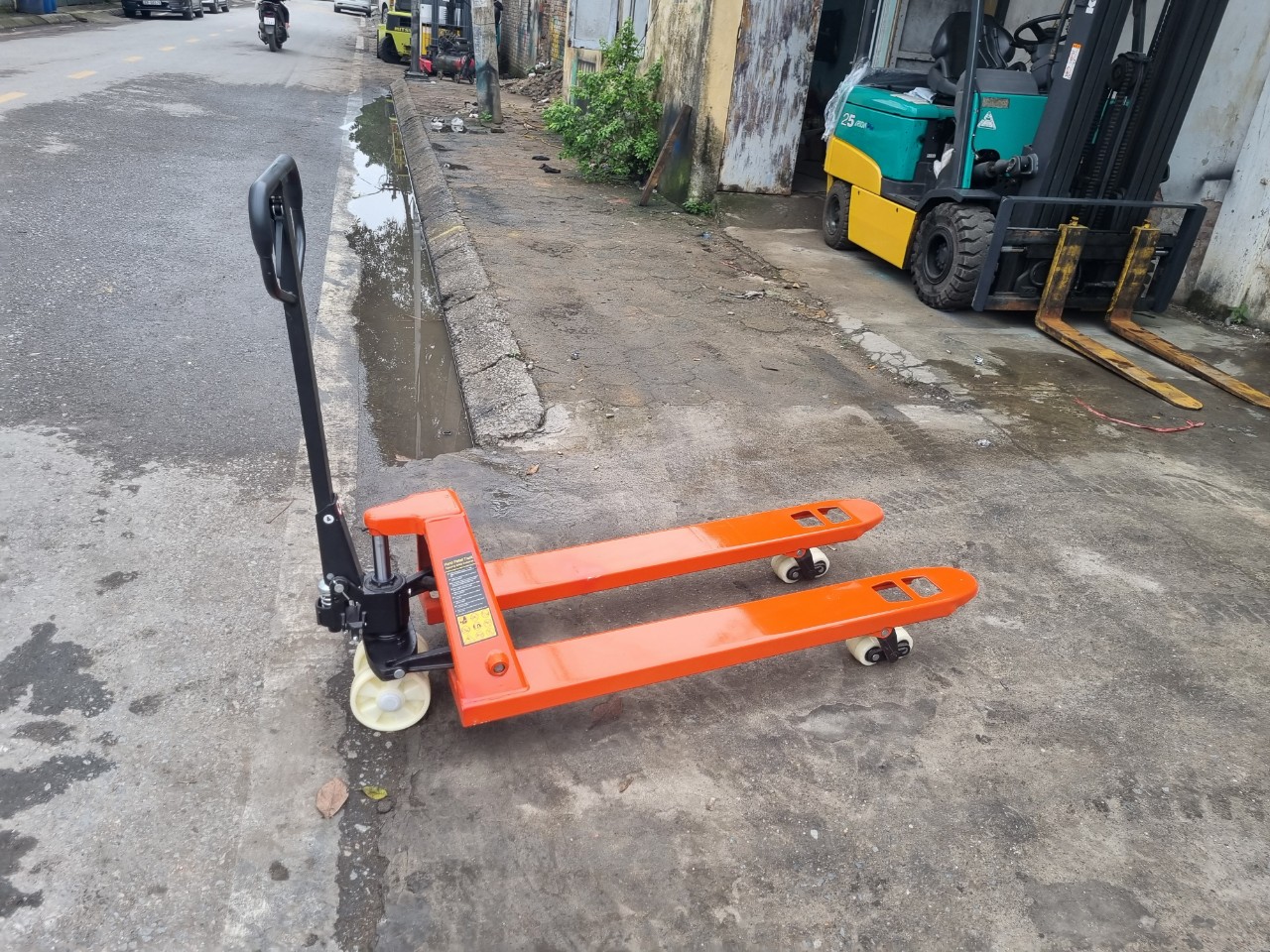 xe nâng tay model BF30 tải trọng 3000kg